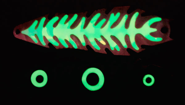 BLACKFISH (GLOW EYES & Glow Ladder Tape Back) – BADMO LURE COMPANY